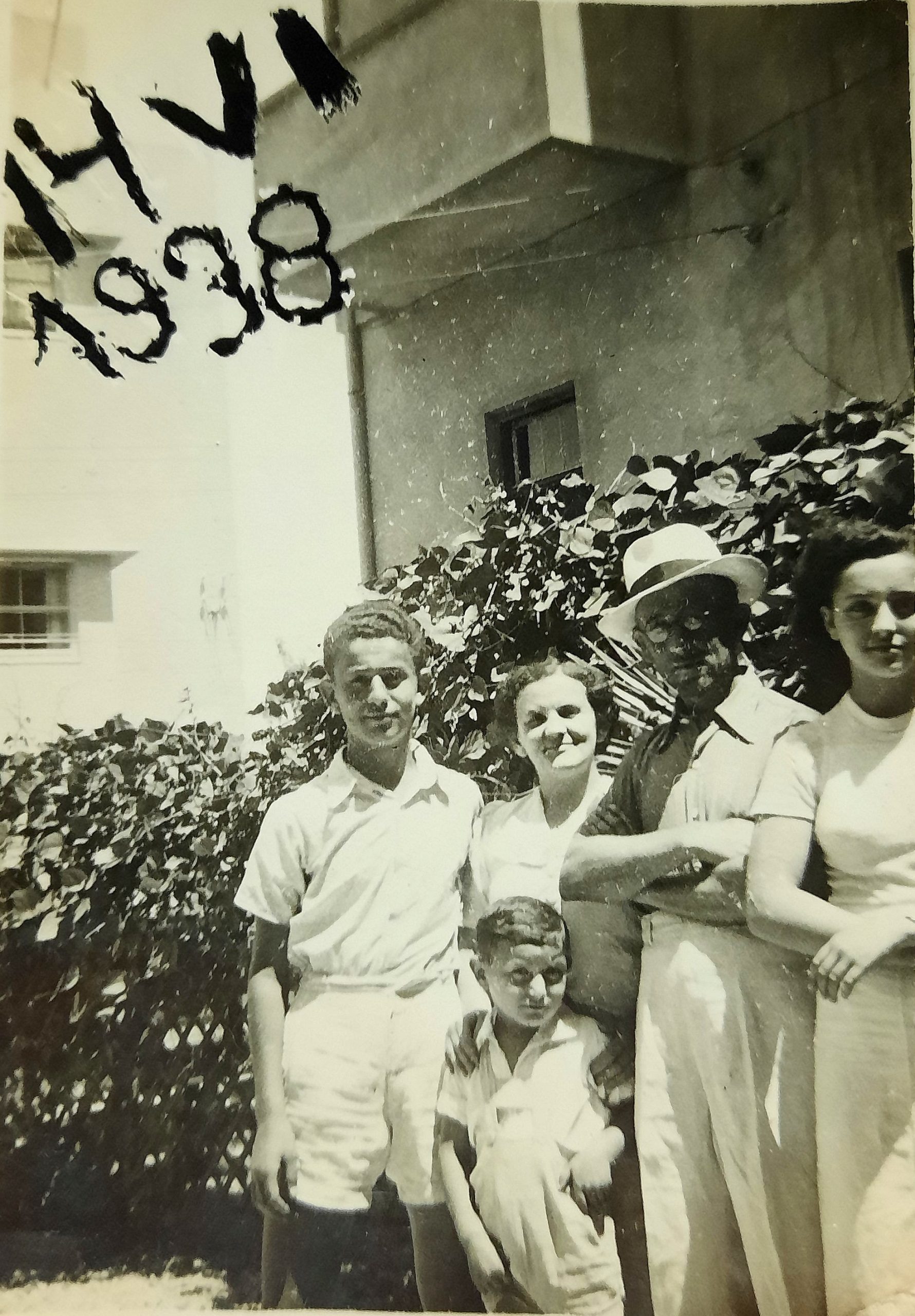 Alexander Waldman - Jews of Ostrowiec אתר הנצחת יהודי אוסטרובייץ (אוסטרובצה)